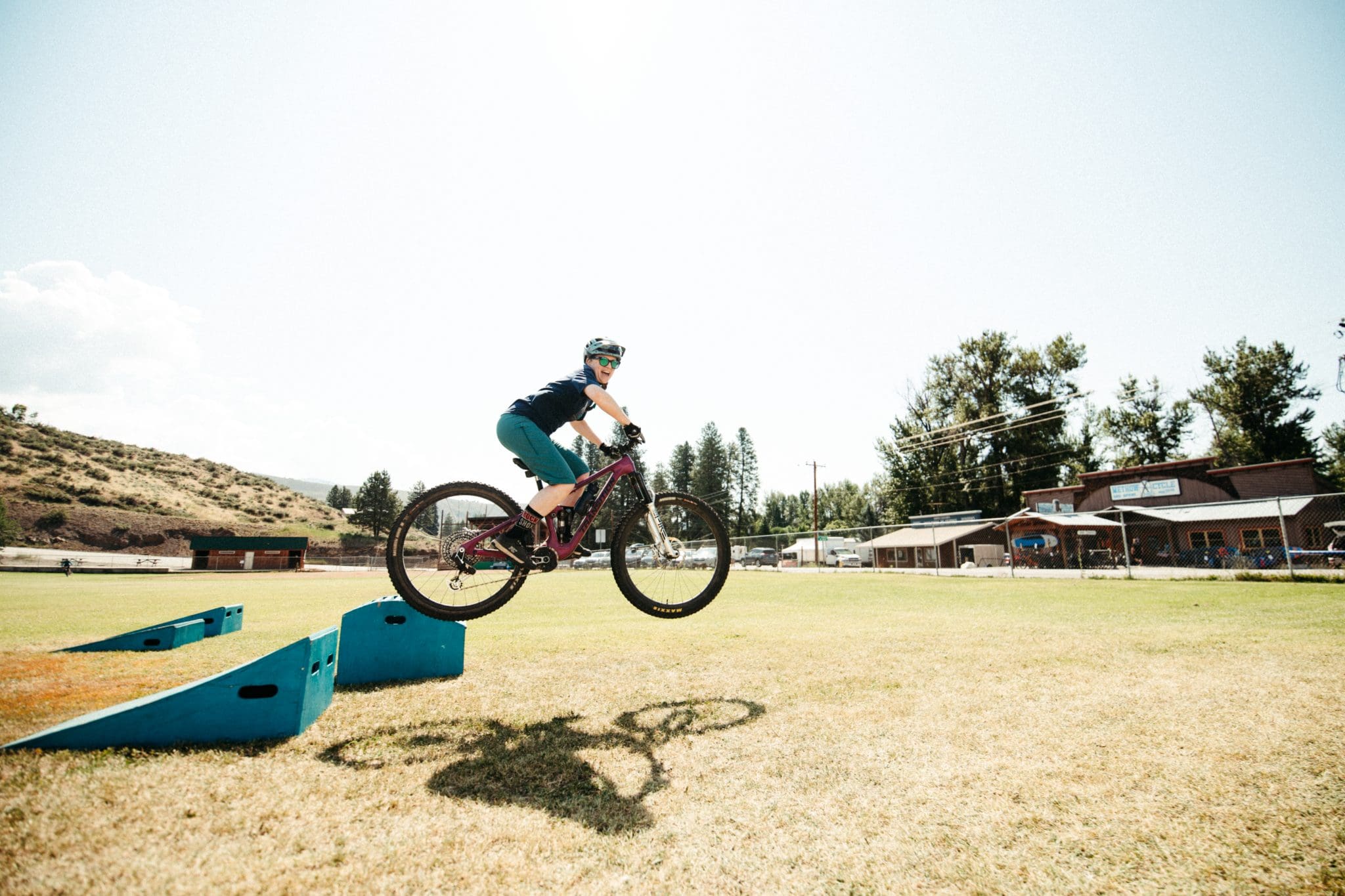Radical Roots Women's MTB Skills Camp · Winthrop Washington